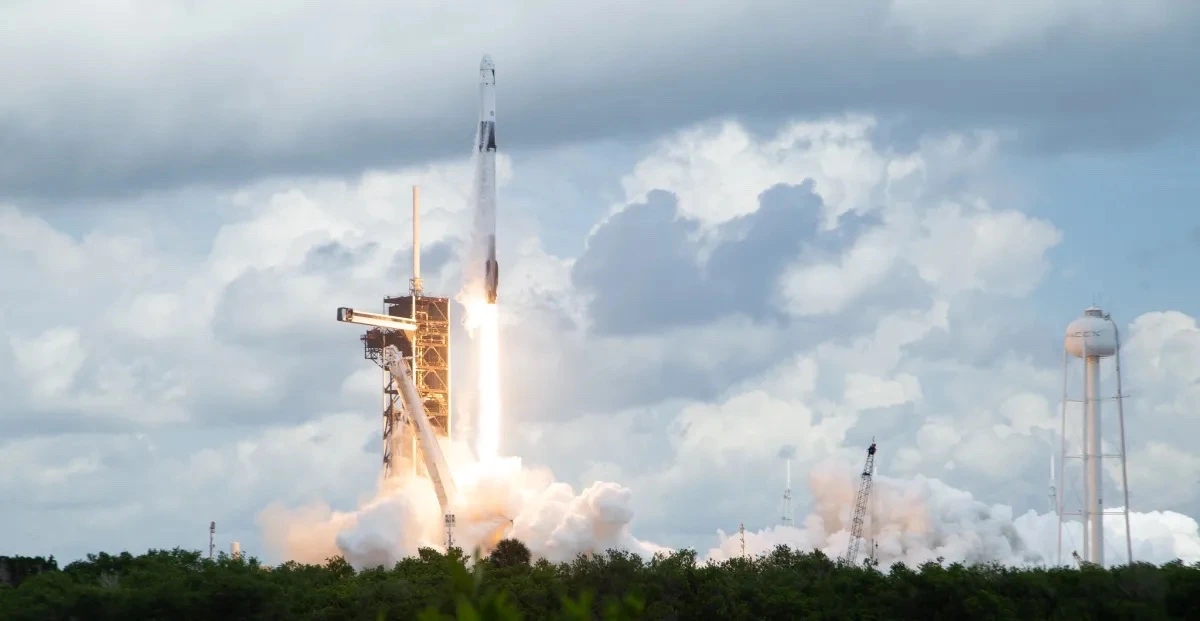 SpaceX lance avec succès la mission Crew-11 de la NASA vers l'ISS avec ...